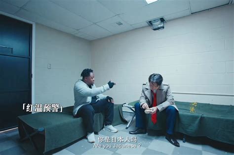 撞衫不可怕，可怕的是和迪丽热巴撞衫。看一遍笑一遍笑得肚子疼 抖音