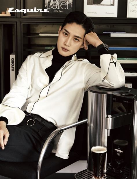 펜싱 김정환x구본길x김준호x오상욱 홈파티 콘셉트 화보 공개