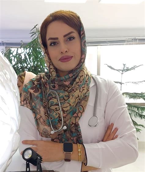 معروف‌ترین دکتر اعصاب و روان شیراز ۱۴۰۴ لیست پزشکان معیارهای علمی