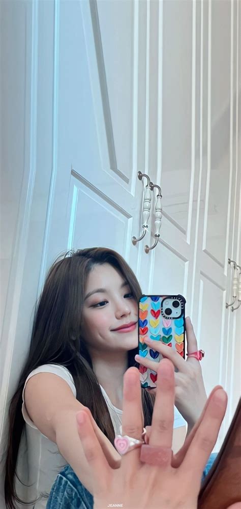Yeji Wallpaper Fotoğraf Örgü Duvar Kağıtları