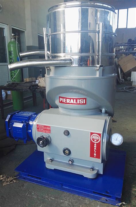 ΜΕΤΑΧΕΙΡΙΣΜΕΝΟΣ ΑΝΑΚΑΤΑΣΚΕΥΑΣΜΕΝΟΣ ΕΞΟΠΛΙΣΜΟΣ