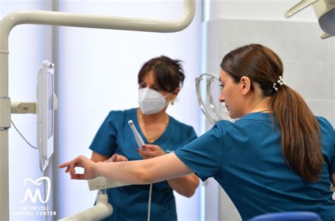 ანნა მეტრეველის სტომატოლოგიური ცენტრი Dentos™ სტომატოლოგიური ეკოსისტემა