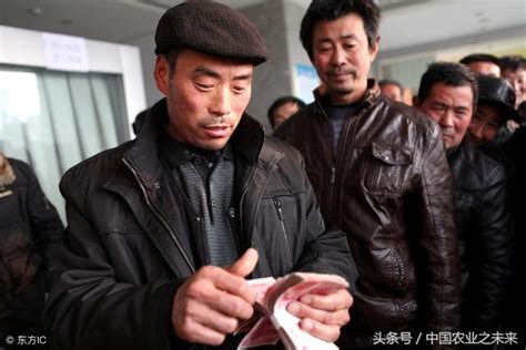 一把辛酸淚請不要再拖欠農民工工資 每日頭條