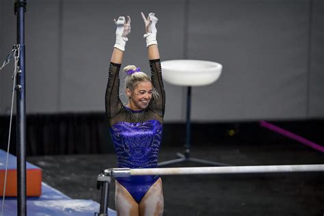Lsu Gymnast And Influencer Olivia Livvy Dunne In Images Yahoo Sports