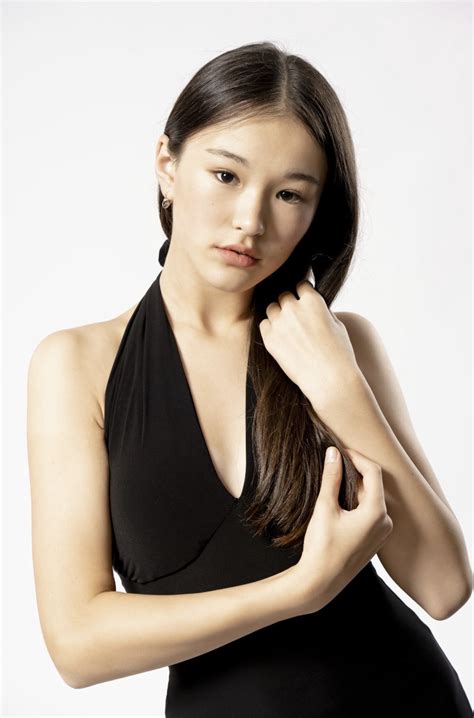 Isabelle Assets Model Agency