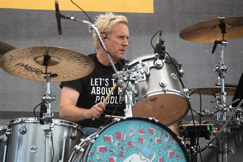 Who Is The New Foo Fighters Drummer All About Josh Freese