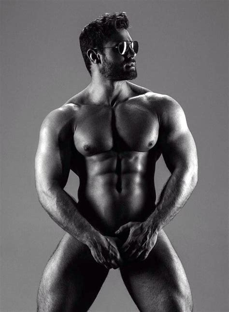 Konstantin 4004 MATTHEW S ISLAND