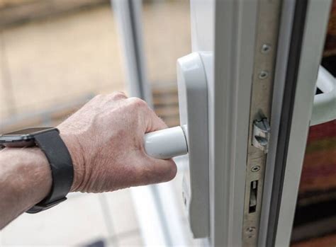Replacing A UPVC Door Handle Checkatrade