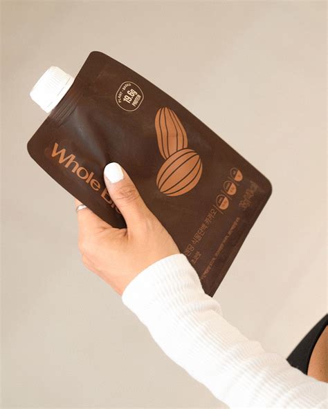 홀블렌딩 Whole Blending 💫그린카테킨300 이렇게 달라요 체지방 조절과 식후 혈당 케어를 한 번에 — 매일 쉽고 안전하게 챙기는 똑똑한 다이어트 루틴