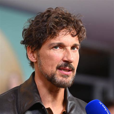 Leo Xiv Feiert 70 Geburtstag Das Unterscheidet Ihn Von Seinem Vorgänger Gala De