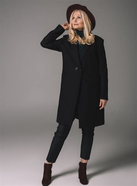 Черный цвет в одежде