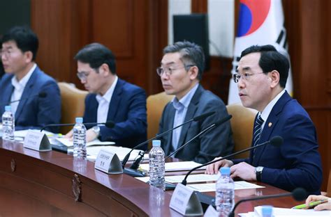 대중 무역적자 1~5월 118억 달러작년 한해치 2배
