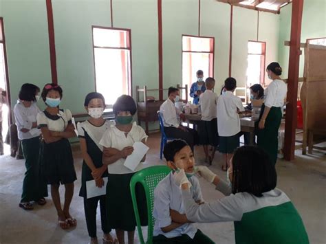 ငပုတောမြို့နယ် အခြေခံပညာ မူလတန်းကျောင်းများ၌ ကျောင်းသား ၊ ကျောင်းသူများအား သွားကျန်းမာရေး စစ်ဆေး