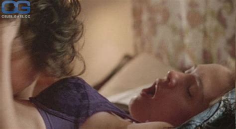 Renee Zellweger Nude Pictures Photos Playboy Naked Topless Fappening