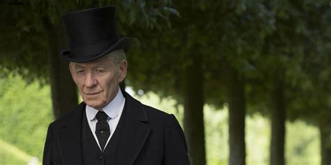 Sir Ian Mckellan Announces Mother Goose Role By Hatching From A Giant