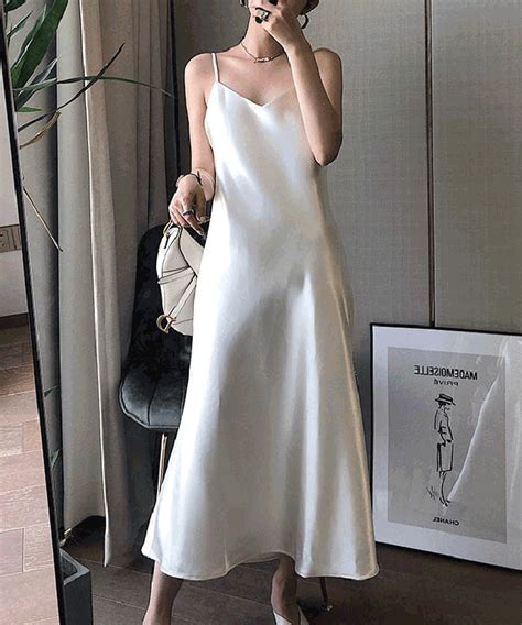 🖤새로나왔어요🖤 끈조절가능 여신룩 새틴 슬립 롱 맥시 뷔스티에 셀프웨딩 드레스 New 실크 롱 슬림 원피스 3color