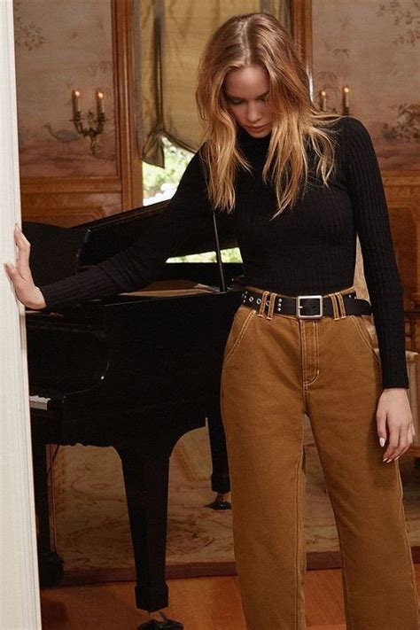 Panduan Aksesoris Untuk Cewek Berdada Besar Biar Tersamar