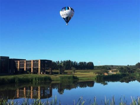 Uma Vin Cola Deslumbrante Ao Lado De Punta Del Este Inexperiencia