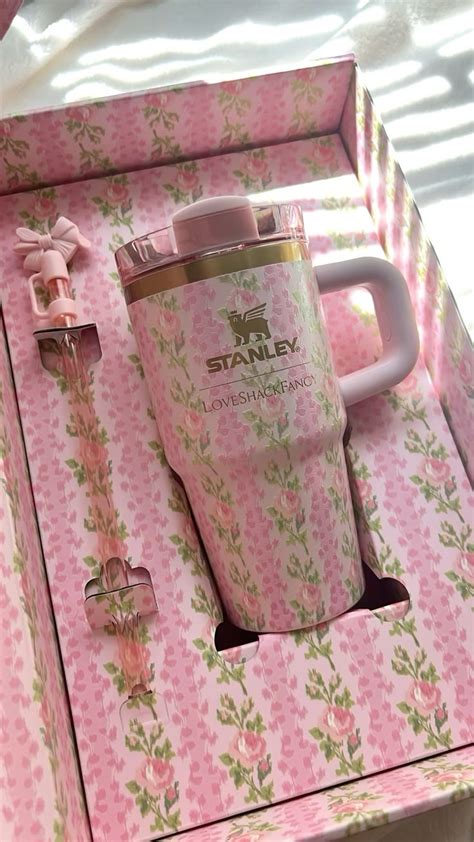 Stanley X Love Shack Fancy 🎀 Girly Christmas Ts Fun Cup Pink