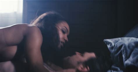 Nude Video Celebs Lyndie Greenwood Nude Cut To The Chase 2016