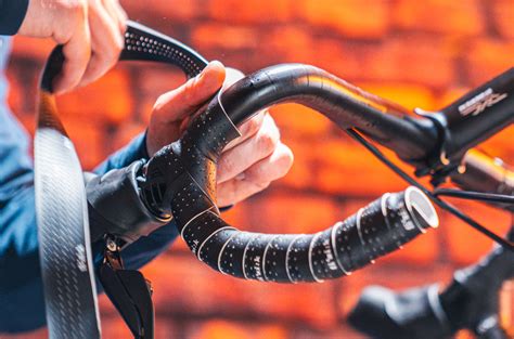 How To Wrap Handlebar Tape Top Tips Bike24