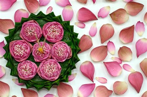 ประวัติลอยกระทง 2568 เปิดตำนานและที่มาของ วันลอยกระทง