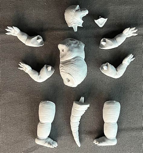 Minya 2004 Galloping Ghost Kaiju Kobo