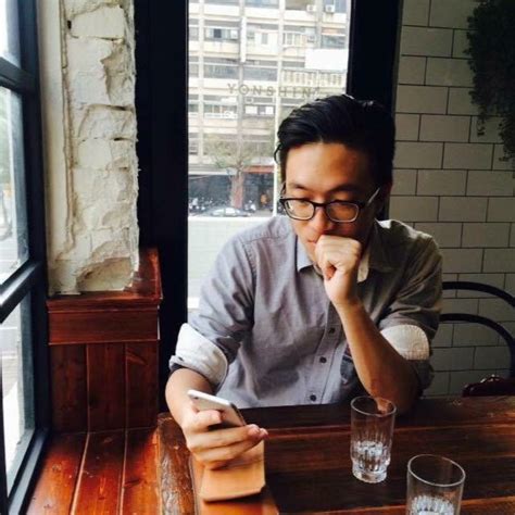 Louis Li Medium