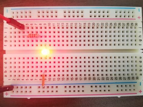 raspberry piのgpio端子電圧を制御してledを点滅 craft gogo