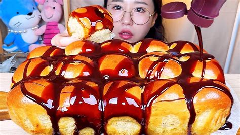 코스트코 허니버터브레드🍯 에어프라이어 초코시럽 코스트코 빵 디저트 먹방 Dessert Mukbang Youtube