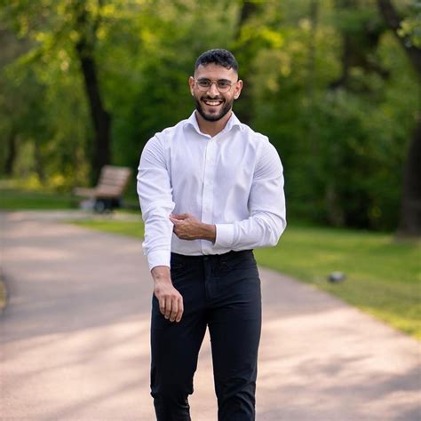Vernon Real Estate Agent Rohit Kumar Remax Commercial Solutions Remax