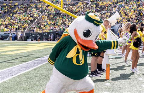 The Oregon Duck Trolls Deion Sanders During Oregon Colorado Game Brobible