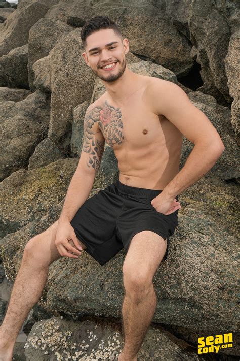 Just A Little Taste Of Dominant Ruben Sean Cody And Submissive Franta William Higgins Daily
