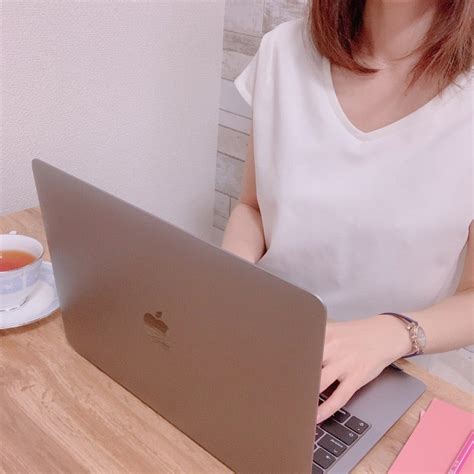 やりたい事が多すぎるけど、やらない後悔はしたくない 現実的なスピリチュアルで 恋愛もお金も豊かさも 軽やかに手に入れる スピリチュアル