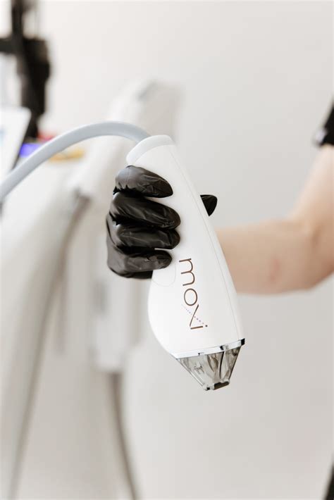 MOXI Laser Treatment Achieve Radiant Youthful Skin