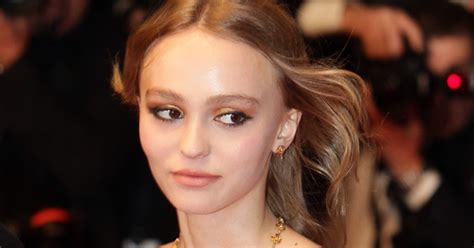 [포토엔]릴리 로즈 뎁 시크한 칸 레드카펫