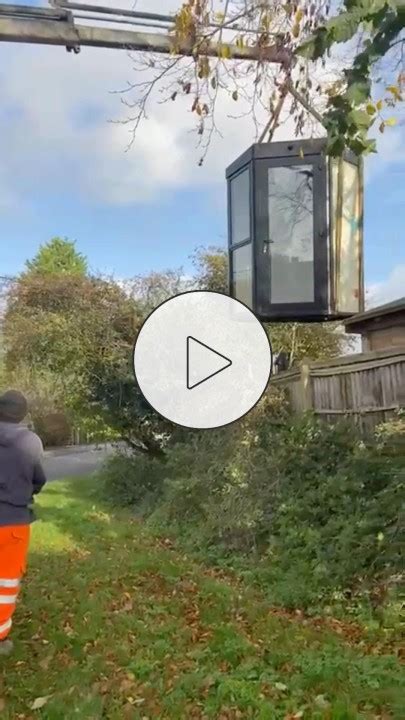 A Flying Hex Chris Eke