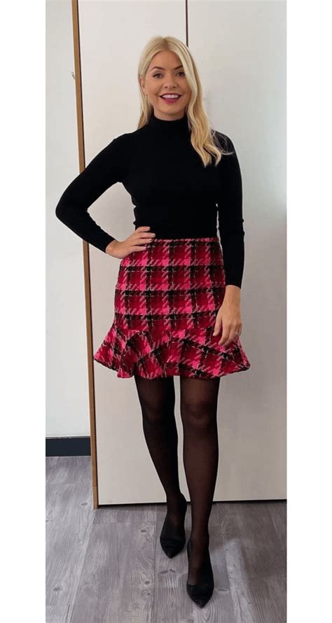 Becky G Skims Bra Campaign September 2022 Rcelebsintights