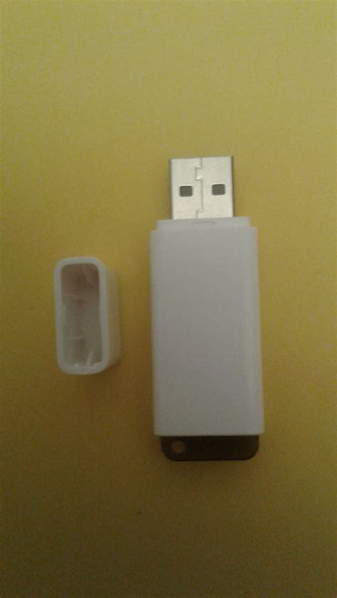 USB флешка Netac U185 128Gb white USB 2.0 (NT03U185N-128G-20WH ...