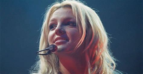 Britney Spears Leaves Fans Stunned As She Strips Down On The Beach And Declares These Pics Are