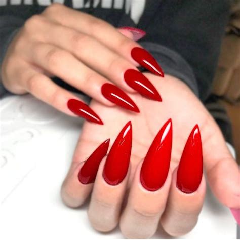 Pin By Aj On Makeup And Beauty Red Stiletto Nails Acrylic Nail Designs