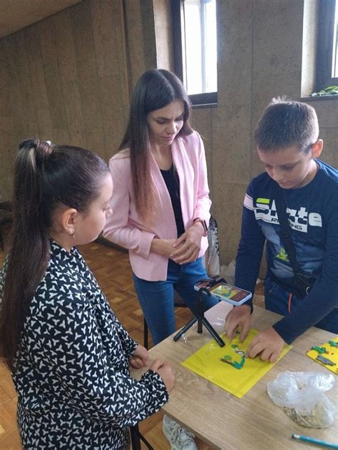 СпівДія заради дітей Ужгород Діти в місті Україна