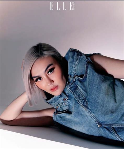 Ngakak Pakai Celana Sampai Leher Bcl Dan Agnez Mo Dibilang Mirip