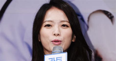 [sk포토]카트 발언하는 천우희