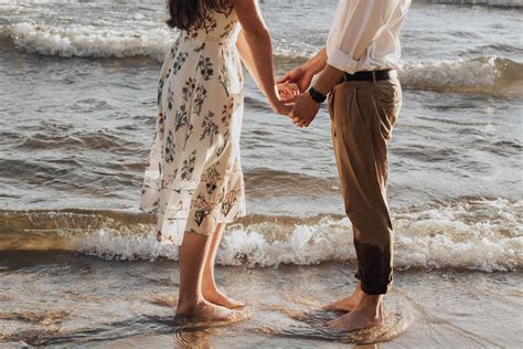 Pros And Cons Of Dating Your Best Friend Mingle2s Blog