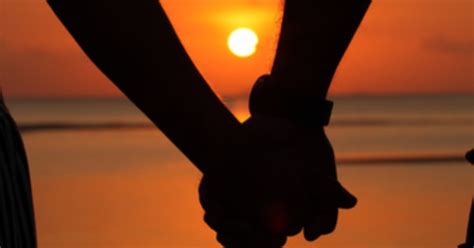 پژوهش جدید با یک بار سکس در هفته خوشحالتر می شوید