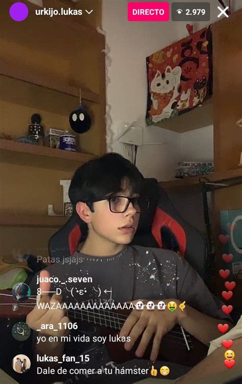 Pin de en Guardado rápido Famosos Foto