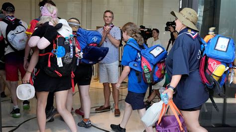 British Scouts Move Into Seoul Hotels After Heatwave Hits World