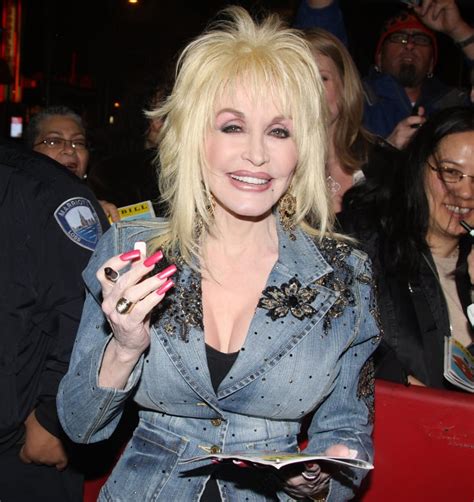 Dolly Parton At 9 To 5 On Broadway In 2009 Why Dolly Parton Wears