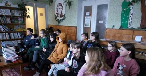 Бібліотека філія № 1 Нововолинської публічної бібліотеки До Дня безпечного інтернету у